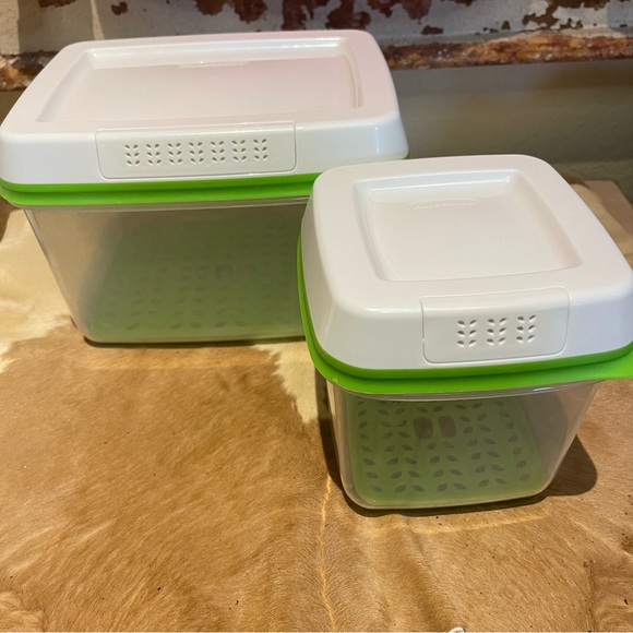 Rubbermaid | Kitchen | Rubbermaid Storage Containers Bundle | Poshmark